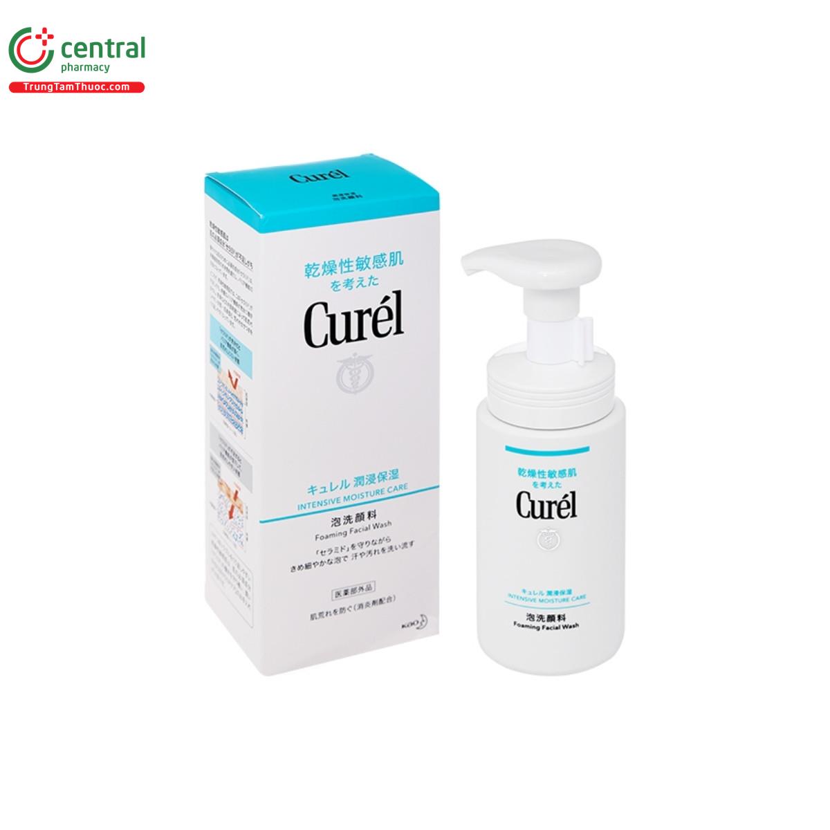 Sữa rửa mặt dạng bọt mịn Curél Intensive Moisture Foaming Facial Wash